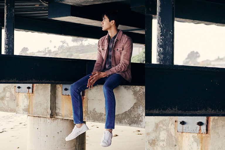 23 Best Jeans Brands For Men: Cool & Quality Denim (Guide)