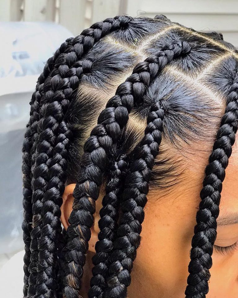 25 Hottest Knotless Braids Style: Illustrated Guide