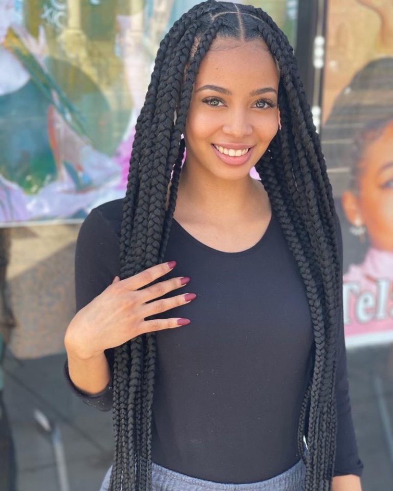 25 Hottest Knotless Braids Style: Illustrated Guide