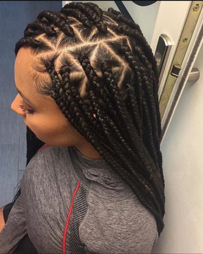 25 Hottest Knotless Braids Style: Illustrated Guide