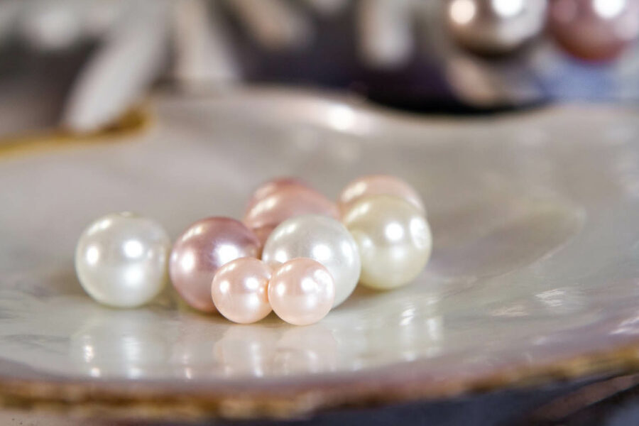 Pearl Gemstone: Meaning, Properties & Value