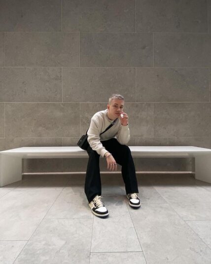 Travis Scott Sneakers On Feet: Styling The Travis Scott Shoes