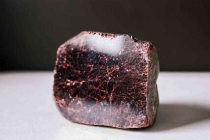 Garnet Stone: Its Meaning, Properties & Value