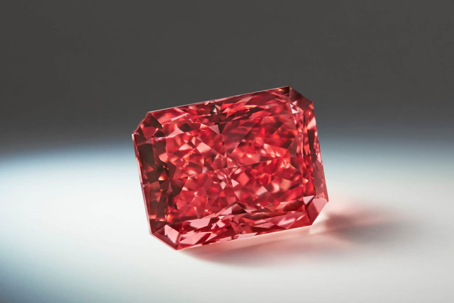 The Most Valuable Gemstones in the World (Ranking) | DPL