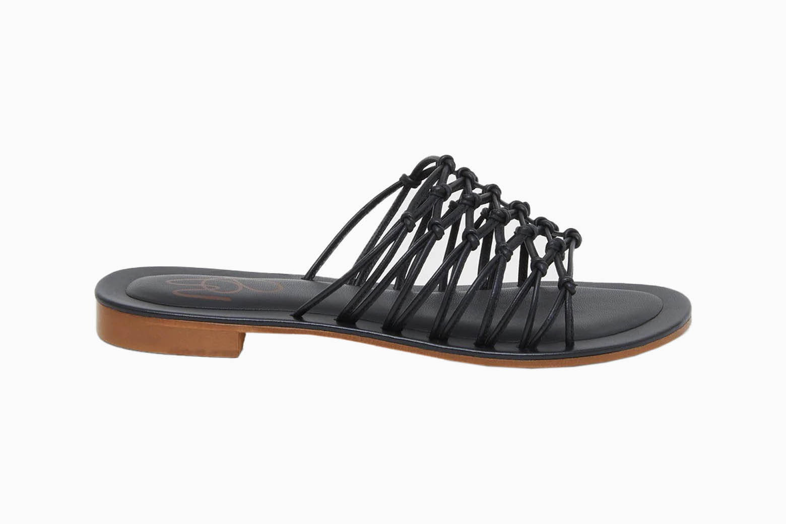 20 Best Slides For Women For Effortless Style (Buying Guide)