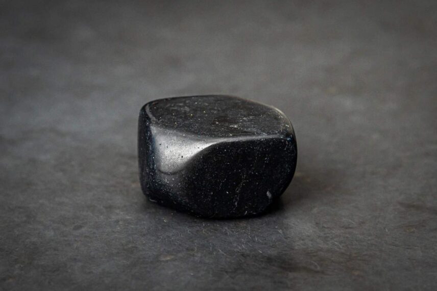 Onyx Stone: Its Meaning, Properties & Value