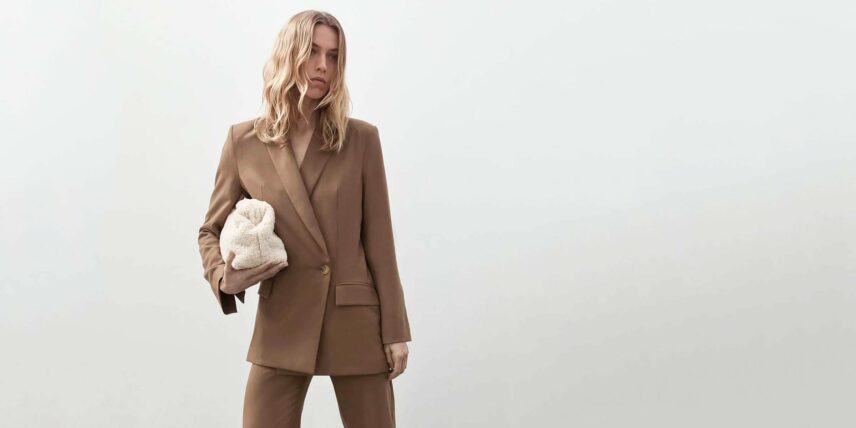 22 Best Blazers For Women To Achieve An Effortlessly Chic Look