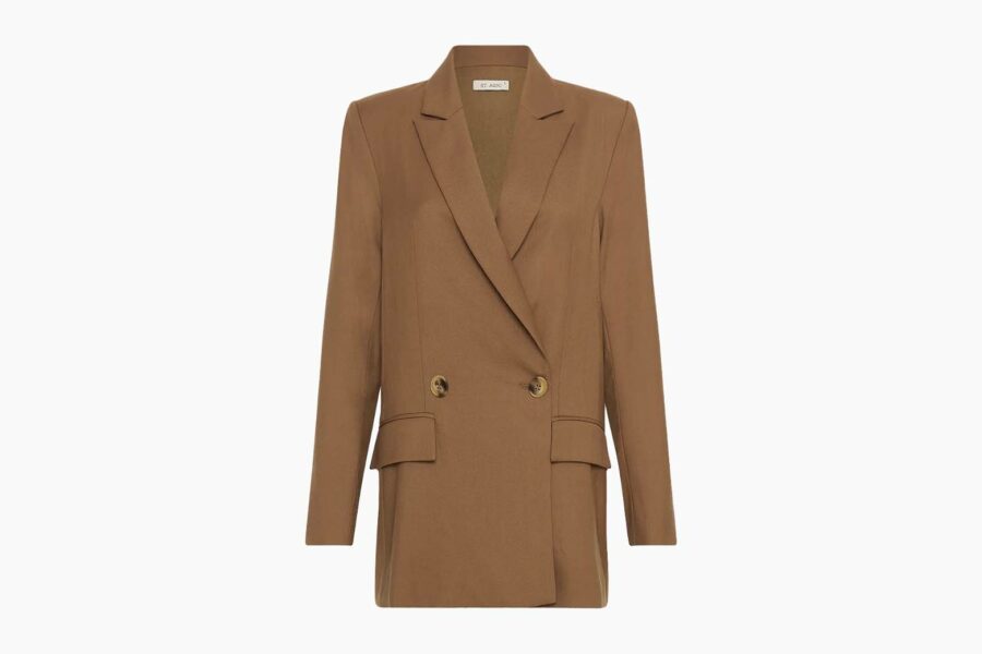 22 Best Blazers For Women To Achieve An Effortlessly Chic Look
