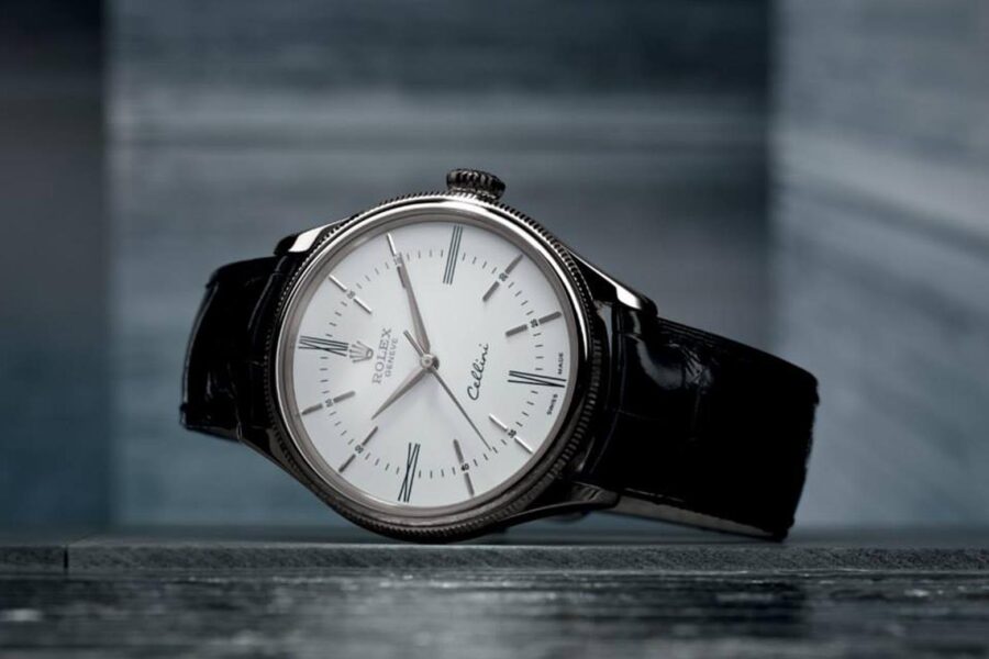Rolex Prices & Watch Models (Buying Guide)