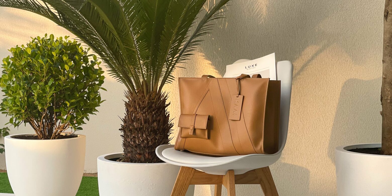 KAAI Helix Review: Is This XL Tote The Perfect Work-Life Bag?