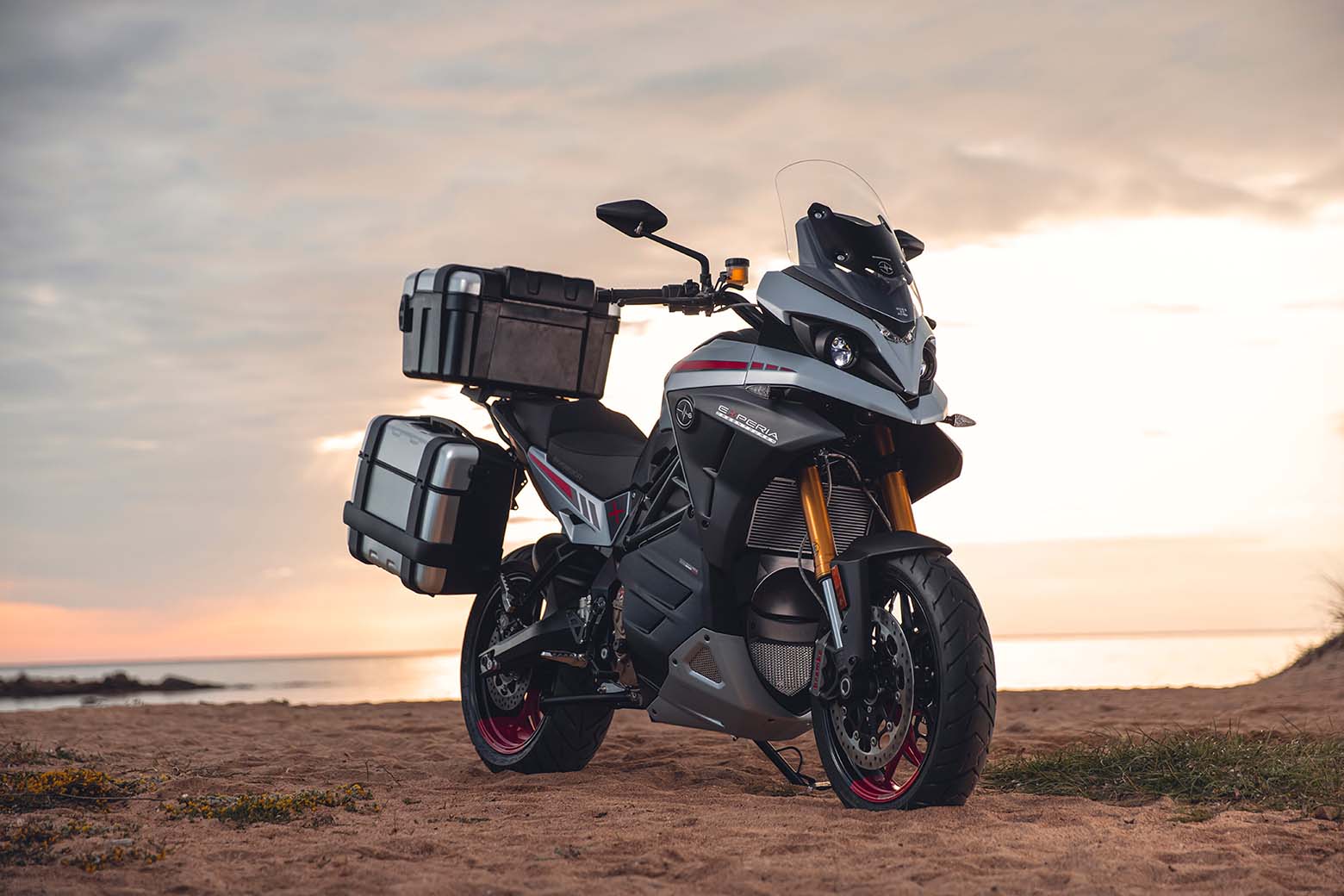 15 Best Electric Motorcycles In The World (Ranking)