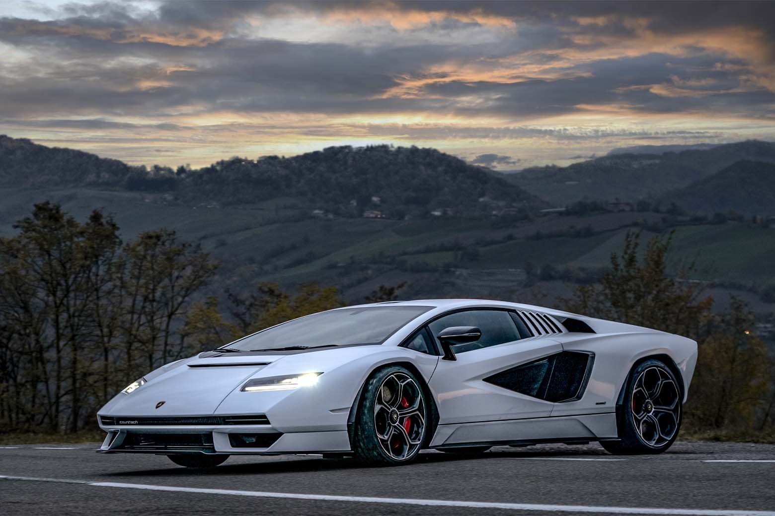 Lamborghini Car and SUV List: Price, Reviews, and Specs