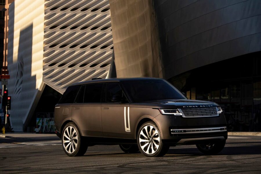 Land Rover SUV List: Price, Reviews, and Specs for all Models