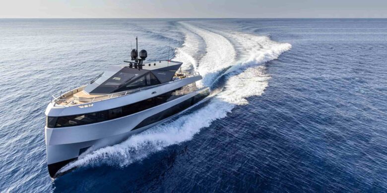 26 Largest Yachts In The World (Updated Ranking)