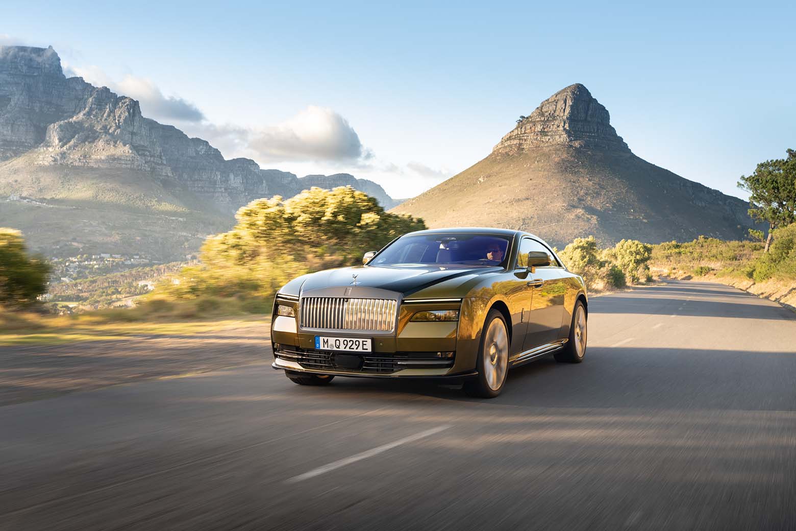 Rolls-Royce Car and SUV List: Price, Reviews, and Specs
