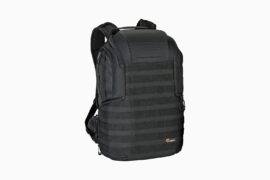13 Best Camera Backpacks For Travel & Hiking (Ranking)