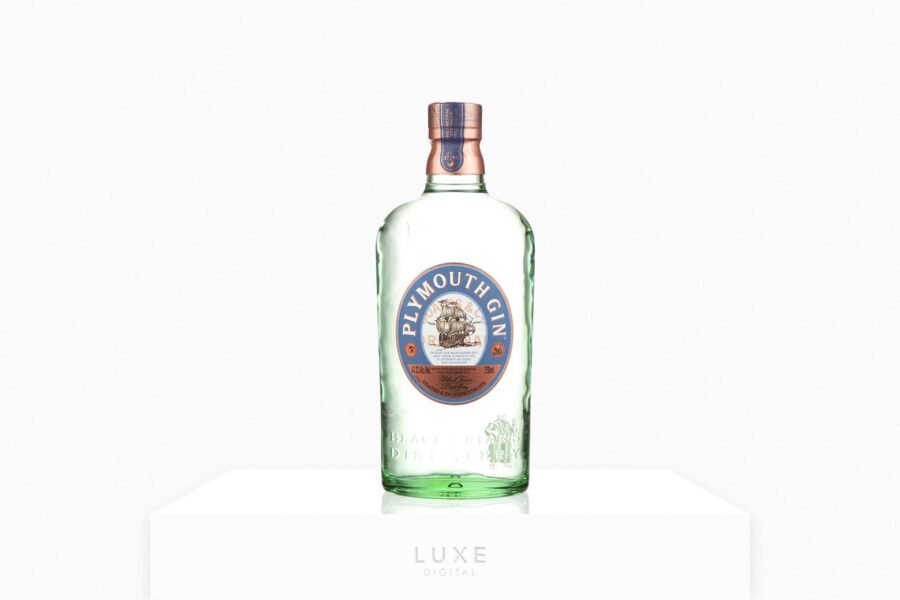 15 Best Gin Brands In The World: Gins You Have To Try (Guide)