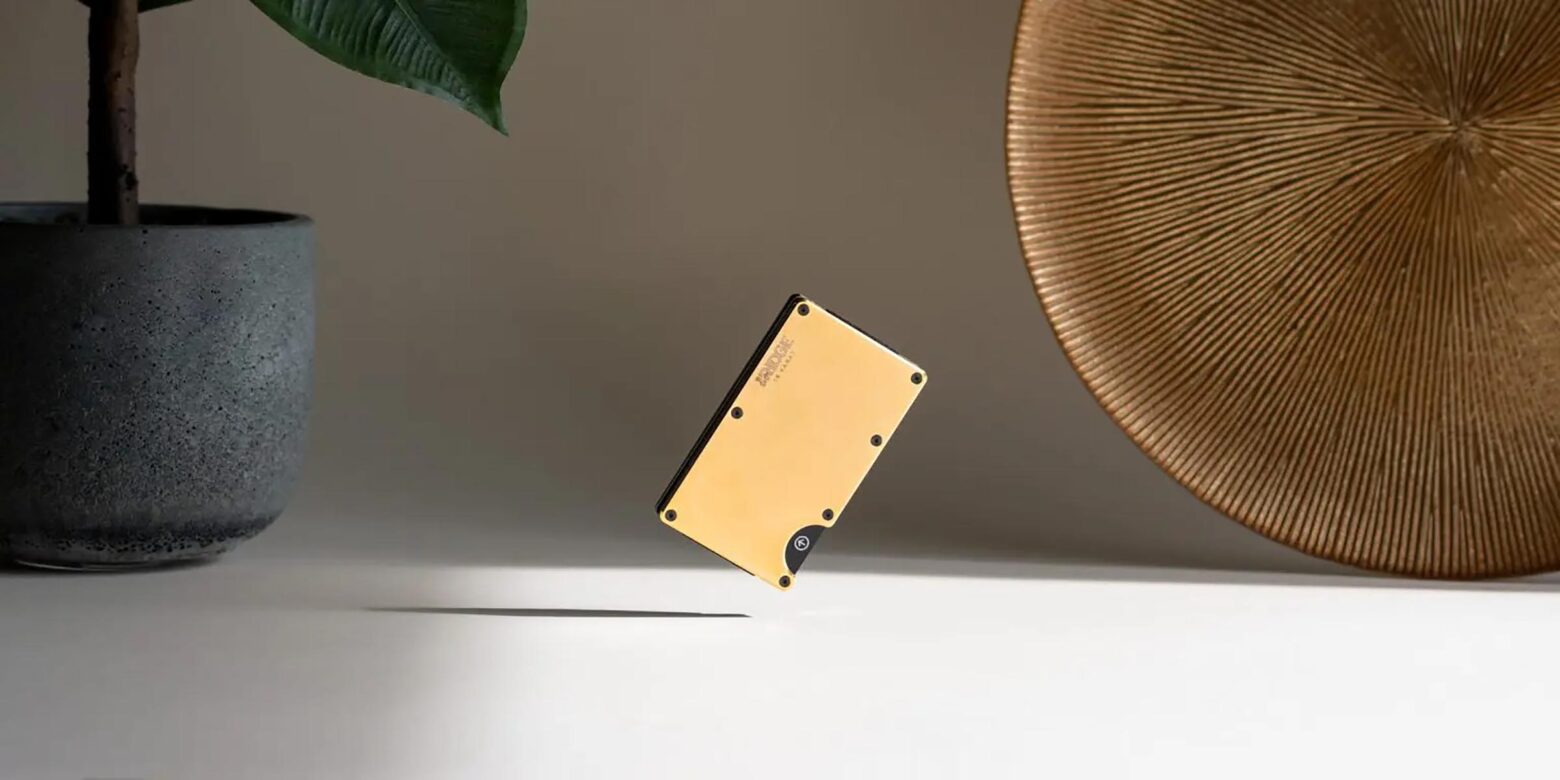 Ridge Wallet Review: Are These Metal Wallets Worth It (Tested)