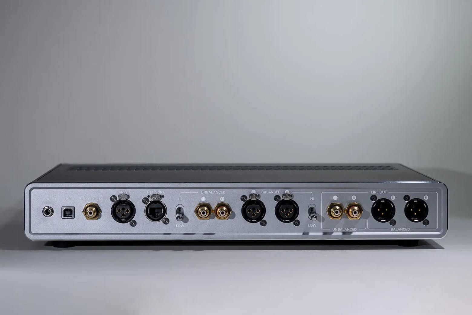 Warwick Acoustics APERIO Review: Redefines Refined Listening