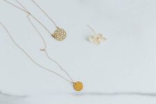 What Is Yellow Gold Jewelry: The Essential Guide