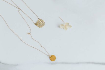 What Is Yellow Gold Jewelry: The Essential Guide