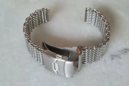 16 Types Of Watch Straps To Dress Up Your Favorite Timepiece