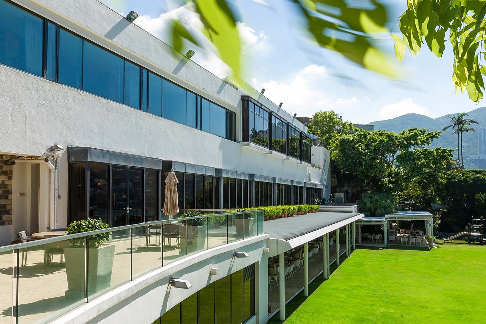 The 13 Most Exclusive Private Members’ Clubs In Hong Kong (List)