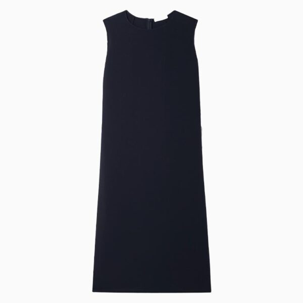 A Modern Guide To Business Professional Attire For Women