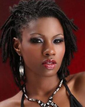 51 Best Dreadlock Hairstyles for Women (Lookbook Inspiration)