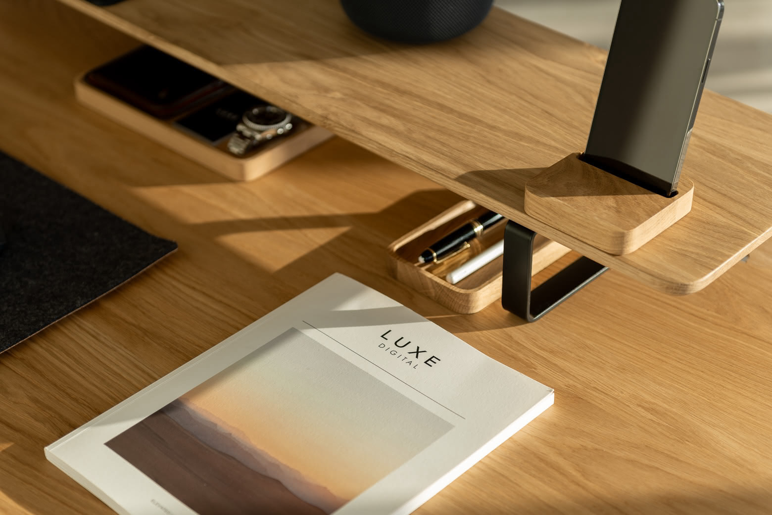 Oakywood Desk Review: Custom Standing Desk Delight