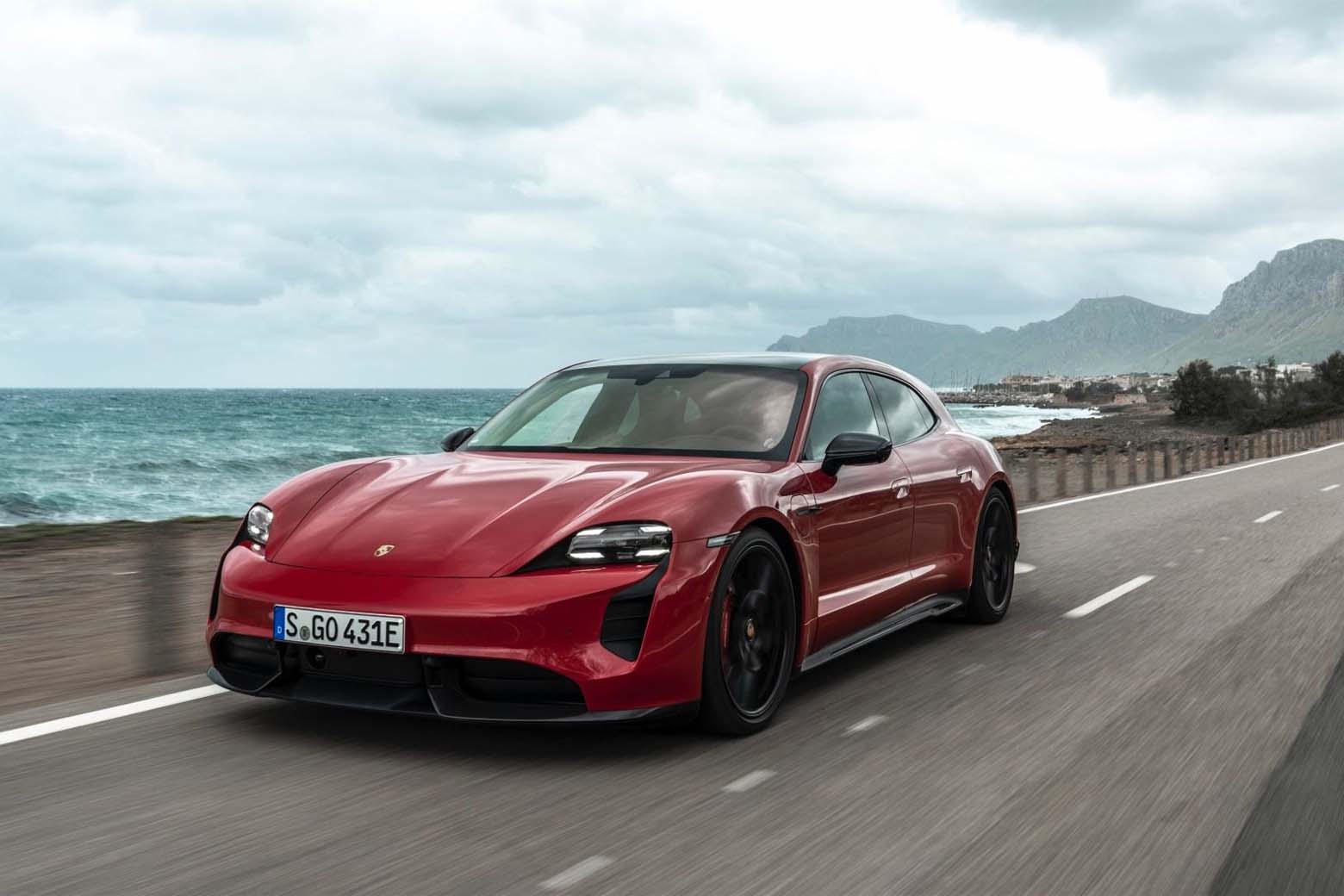 15 Best Luxury Car Brands: Ranking of the Top Premium Vehicles